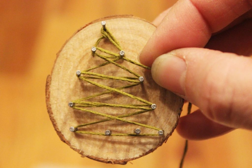 Nail String Art - DIY Christmas Tree Ornaments