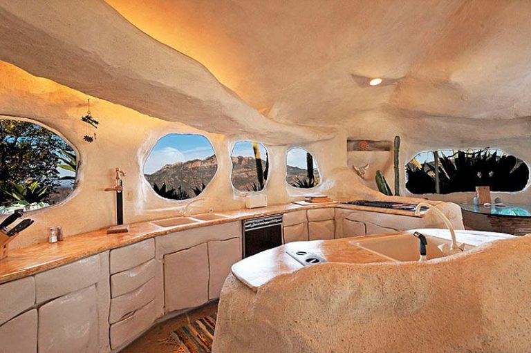 15 Most Unusual Houses Around The World